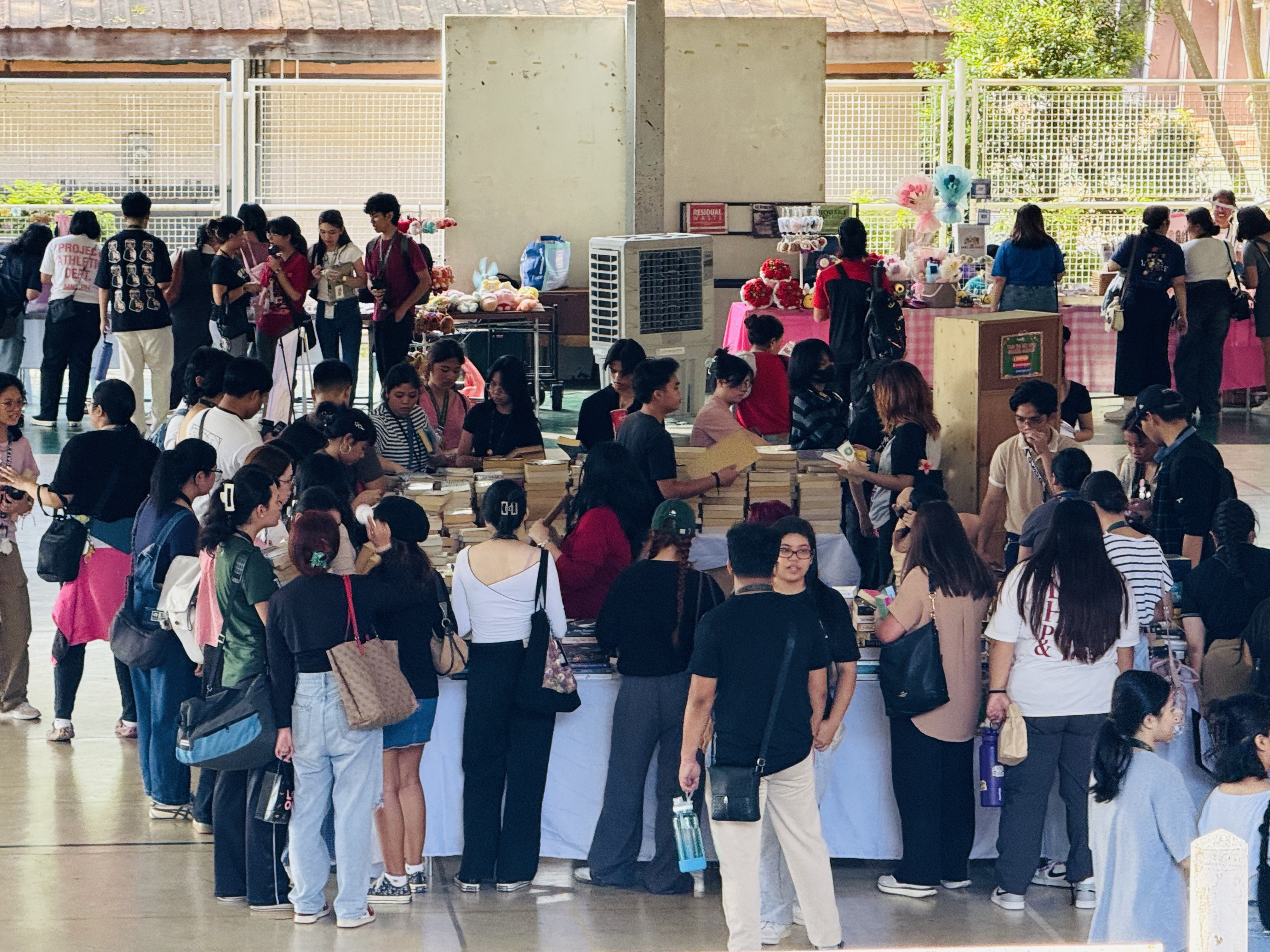 Bookchigo - Buy books by weight