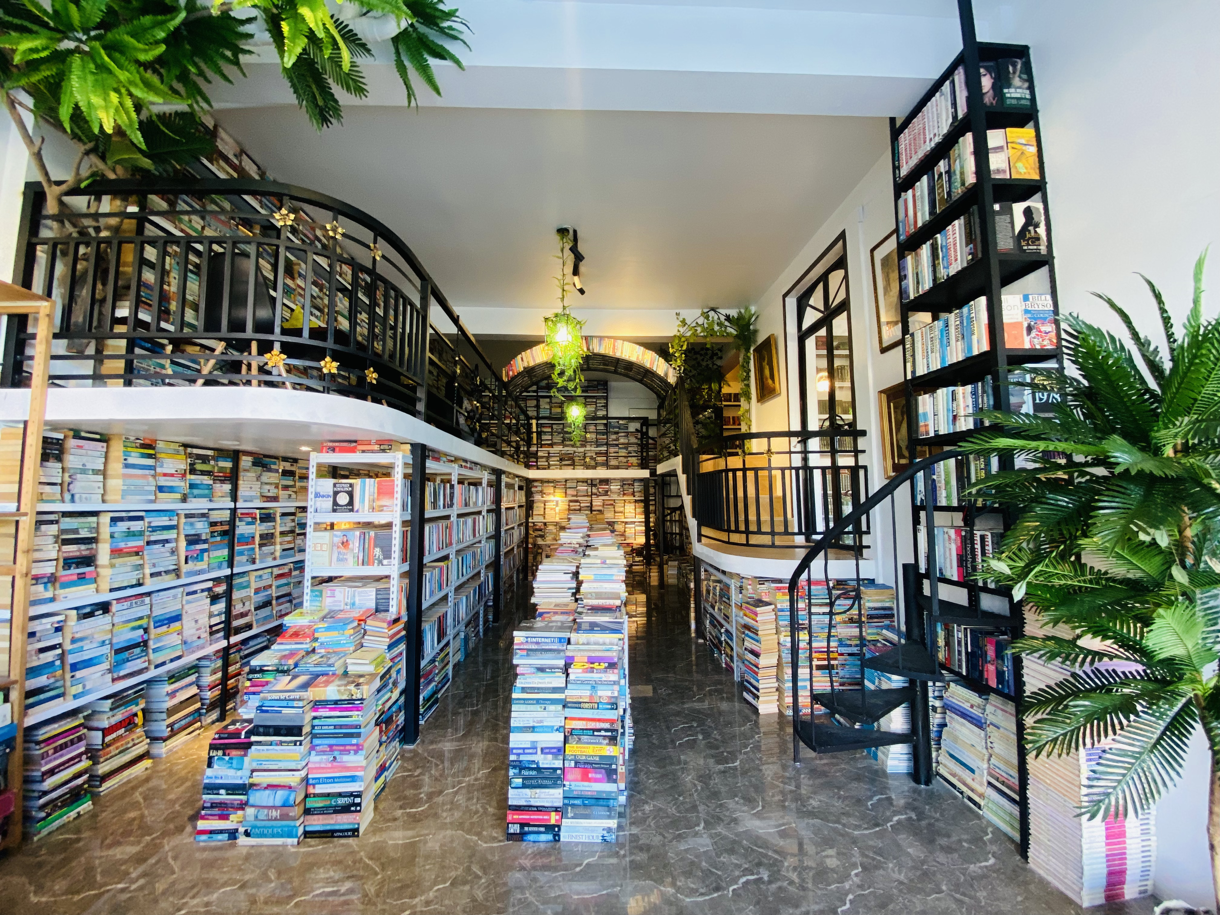 Bookchigo - Buy books by weight